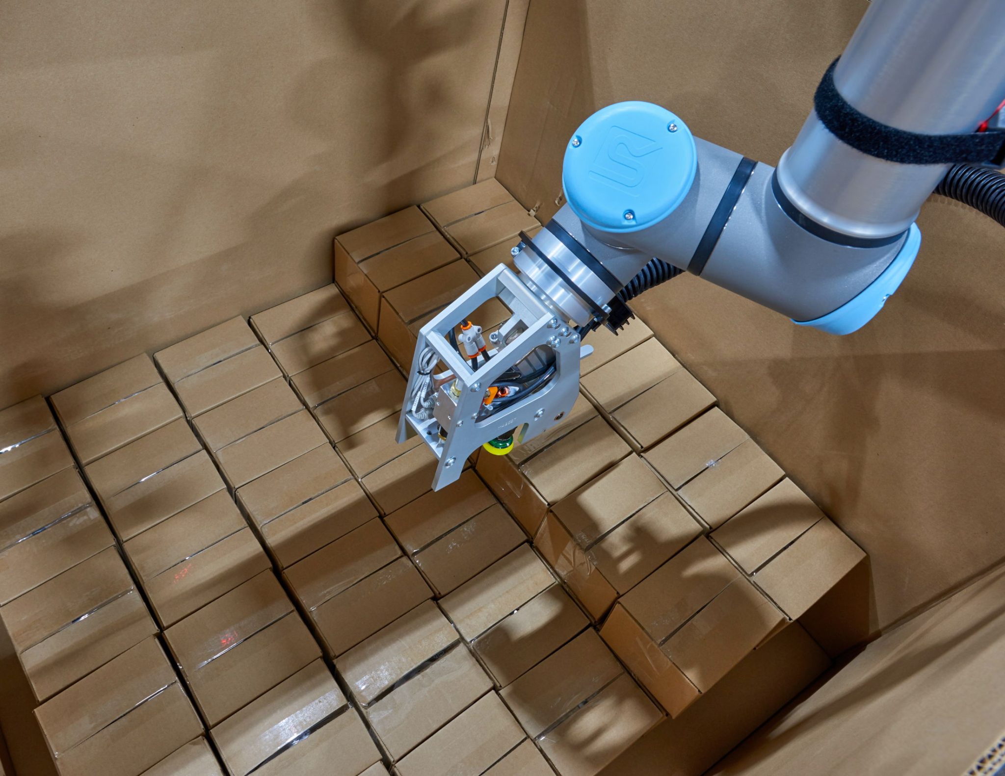 What to know about cobots - before you buy one | Midwest Engineered Systems